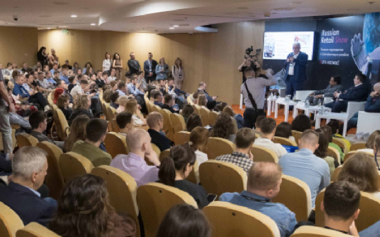 «1С-Рарус» показал ИИ-решения на Russian Retail Show 2025